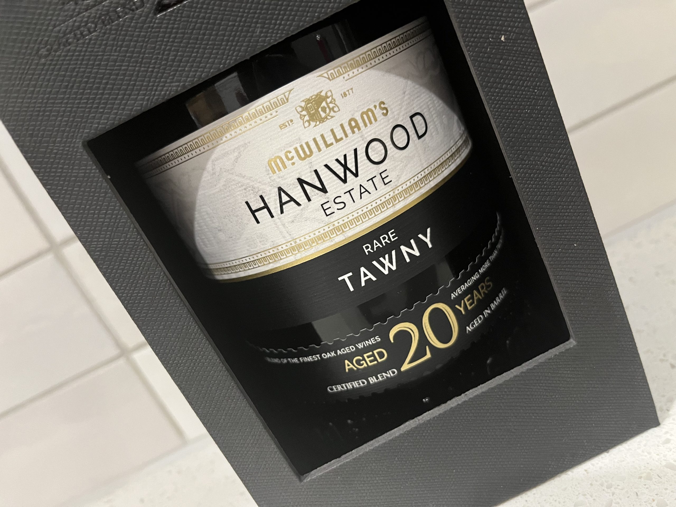 Review: McWilliams Hanwood Estate Rare 20yo Tawny. Yeah it's ...