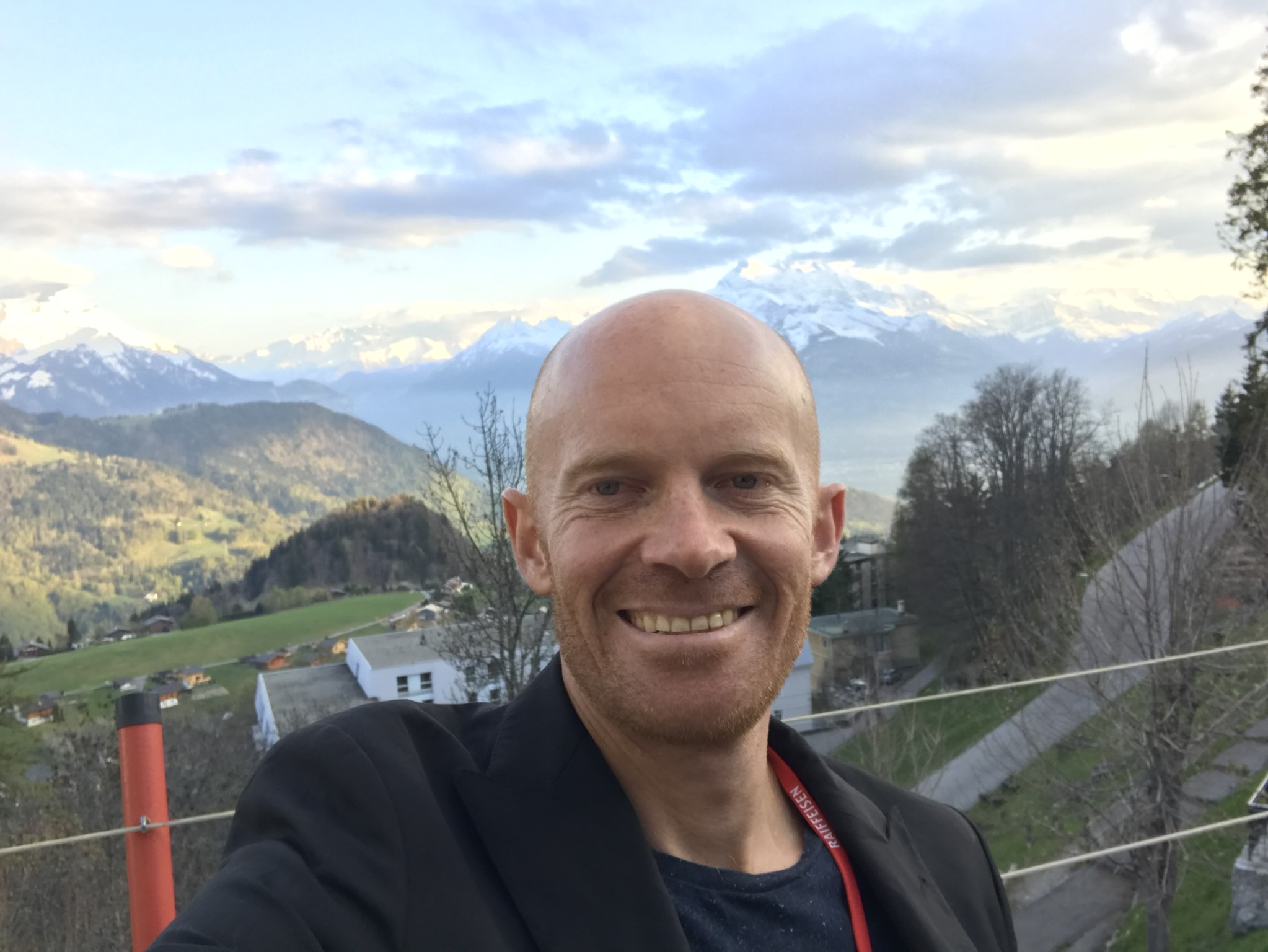 About Andrew Graham - Australian Wine and Drinks Review
